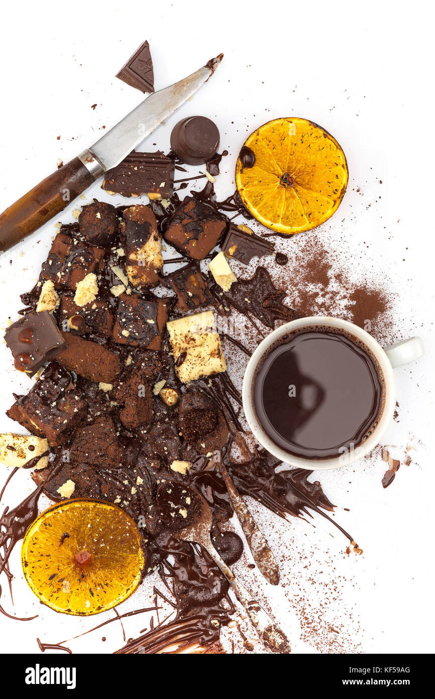 Pile of broken chocolate Stock Photo - Alamy