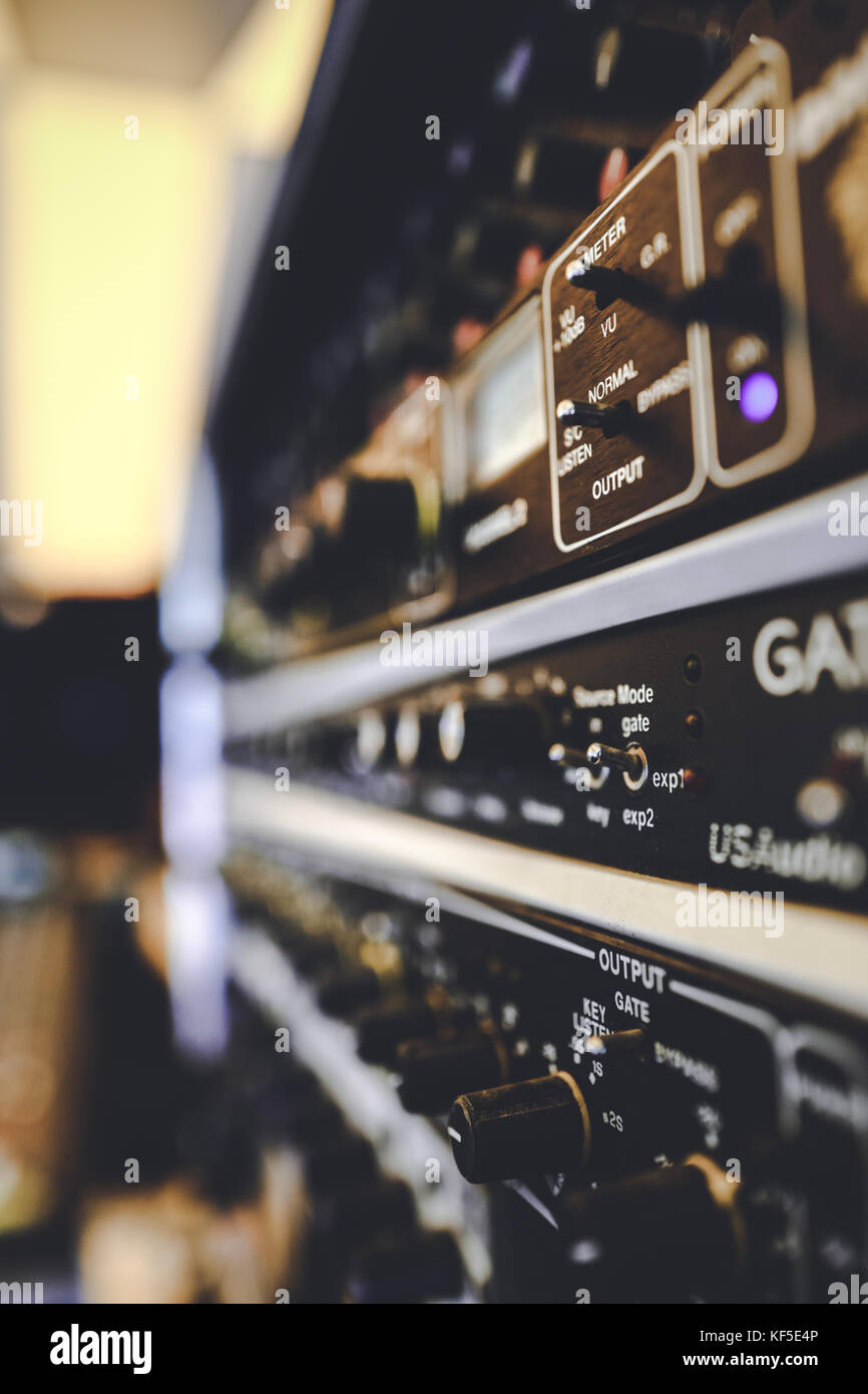 Sound_design hi-res stock photography and images - Alamy