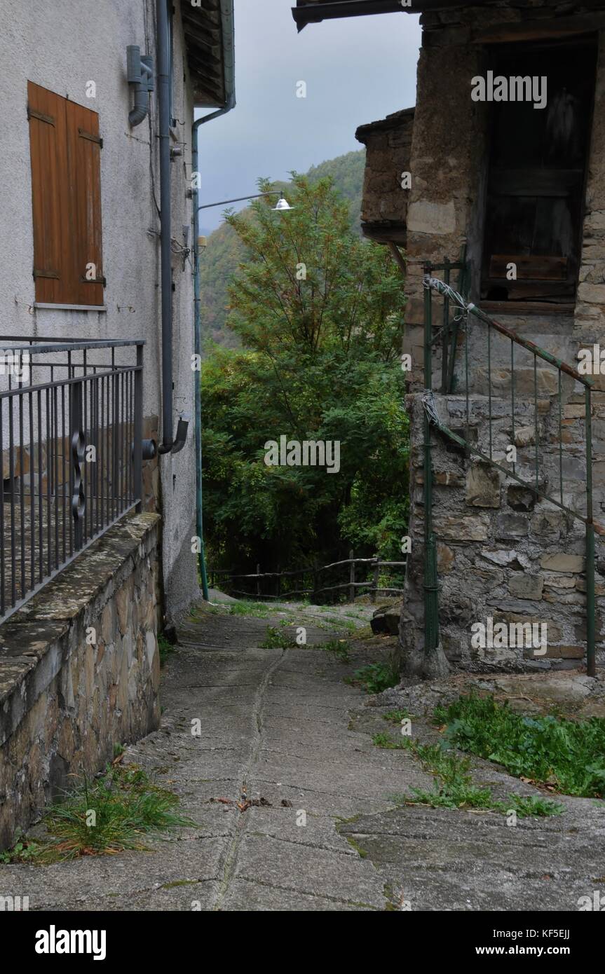 Life in the village of Carrega Ligure, Piedmont, Italy Stock Photo - Alamy