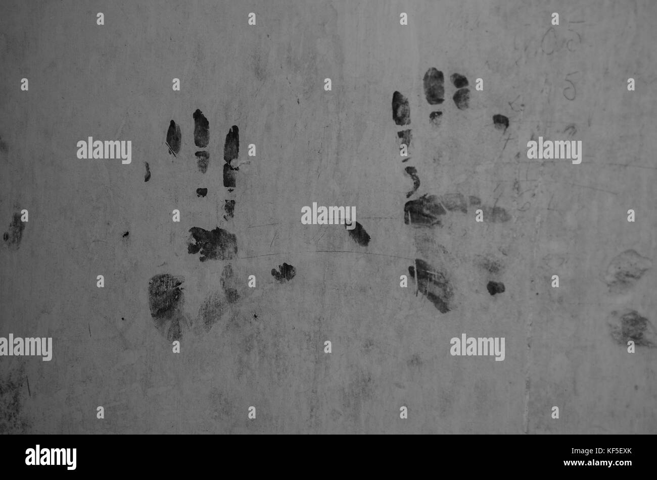 Building wall hands Black and White Stock Photos & Images - Alamy