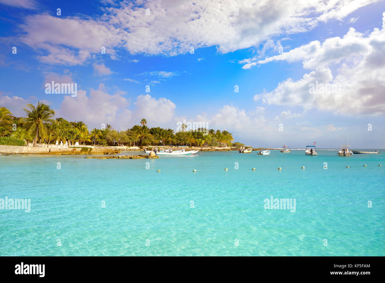 Playa akumal beach hi-res stock photography and images - Alamy