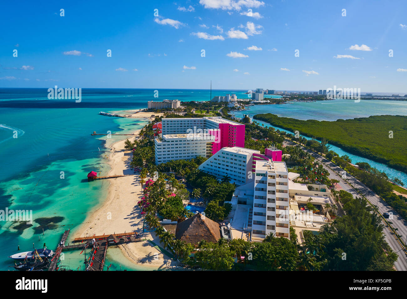 Playa linda beach resort hi-res stock photography and images - Alamy
