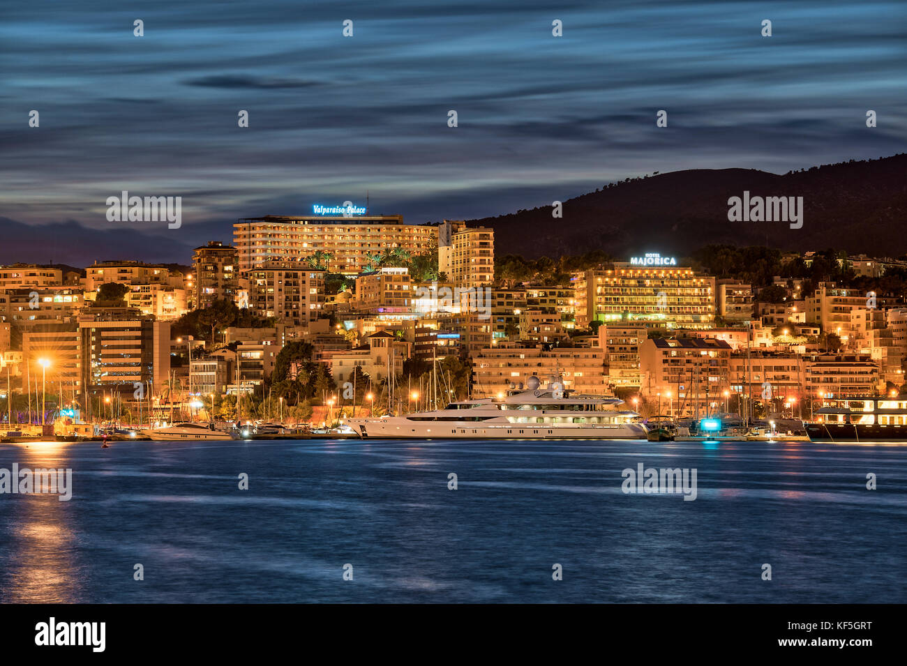 Skyline palma de mallorca hi-res stock photography and images - Alamy