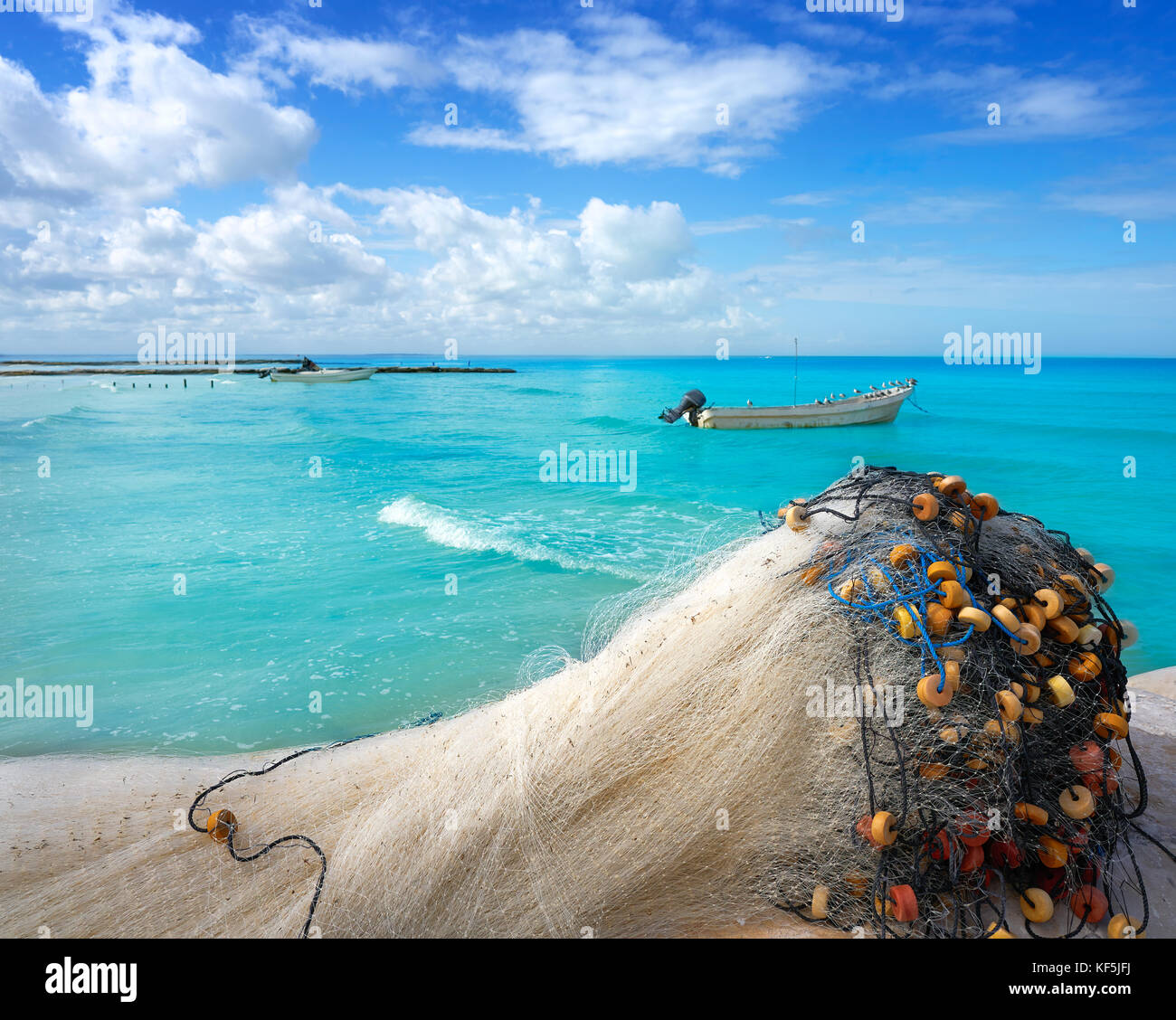 Tropical island fishing hi-res stock photography and images - Alamy