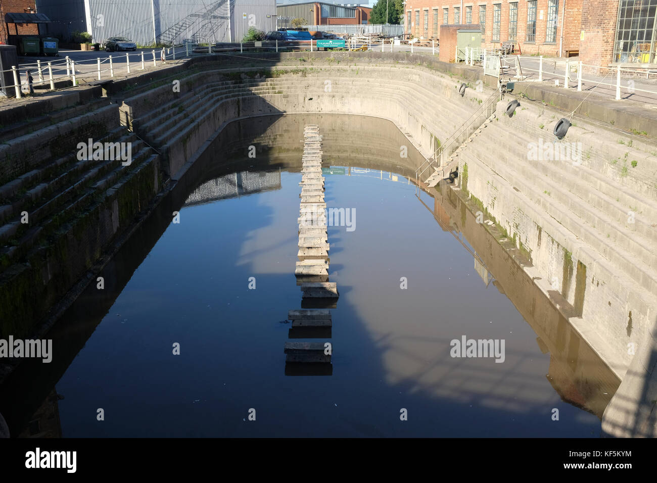 Neilsen's boatyard and dry dock at Gloucester Docks in southern England ...