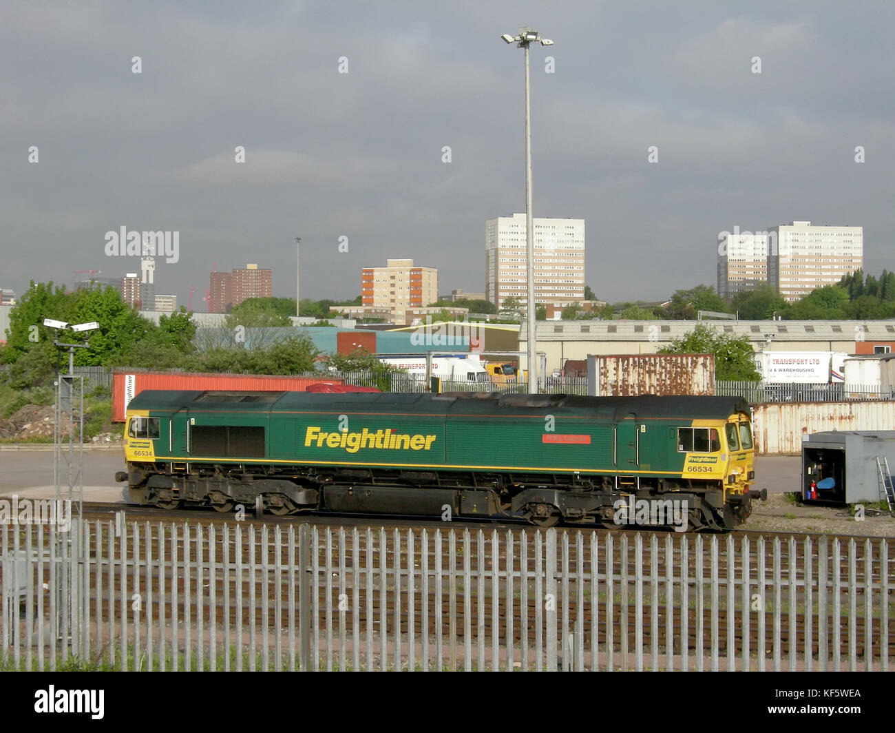 Class 66 locomotive hi-res stock photography and images - Alamy