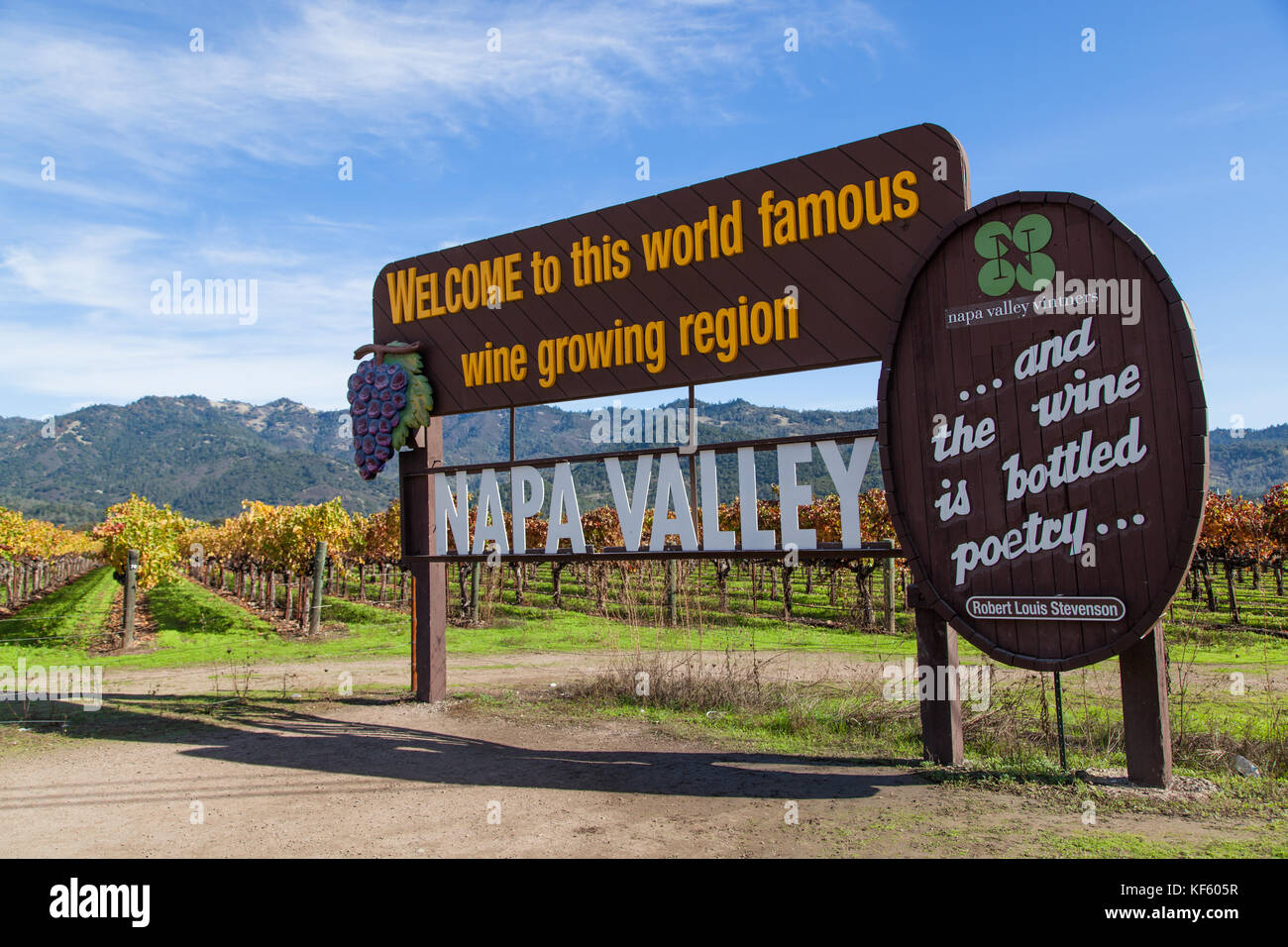 NAPA VALLEY, CALIFORNIA - November 8, 2016 : A large wooden welcome ...