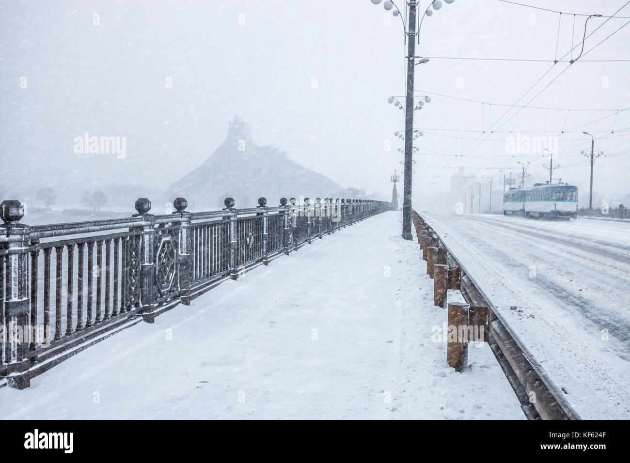 Almost Empty Street High Resolution Stock Photography and Images - Alamy