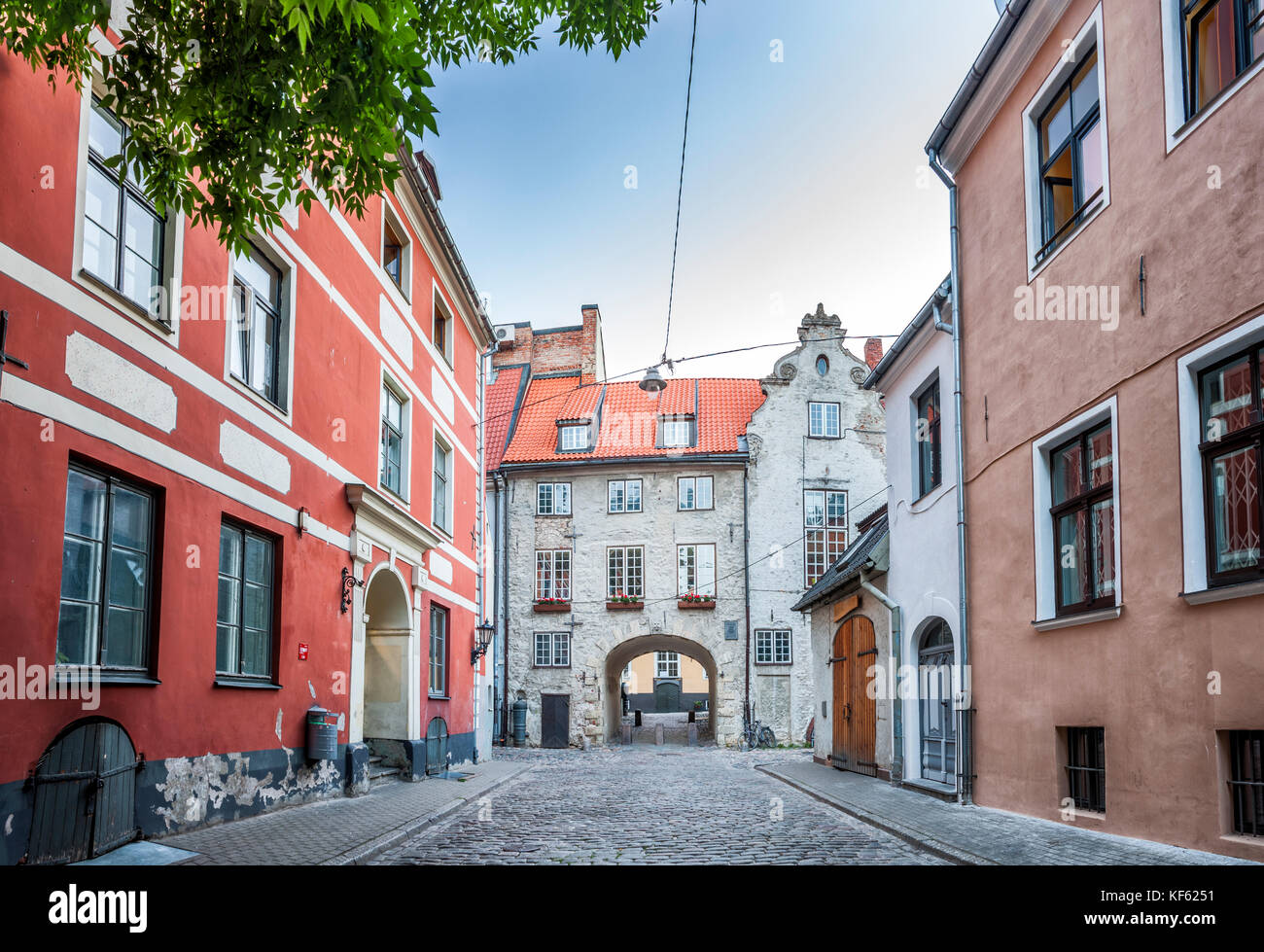 Brick built town gate hi-res stock photography and images - Alamy