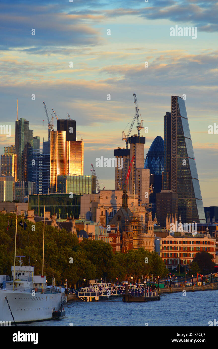 City of waterloo hi-res stock photography and images - Alamy