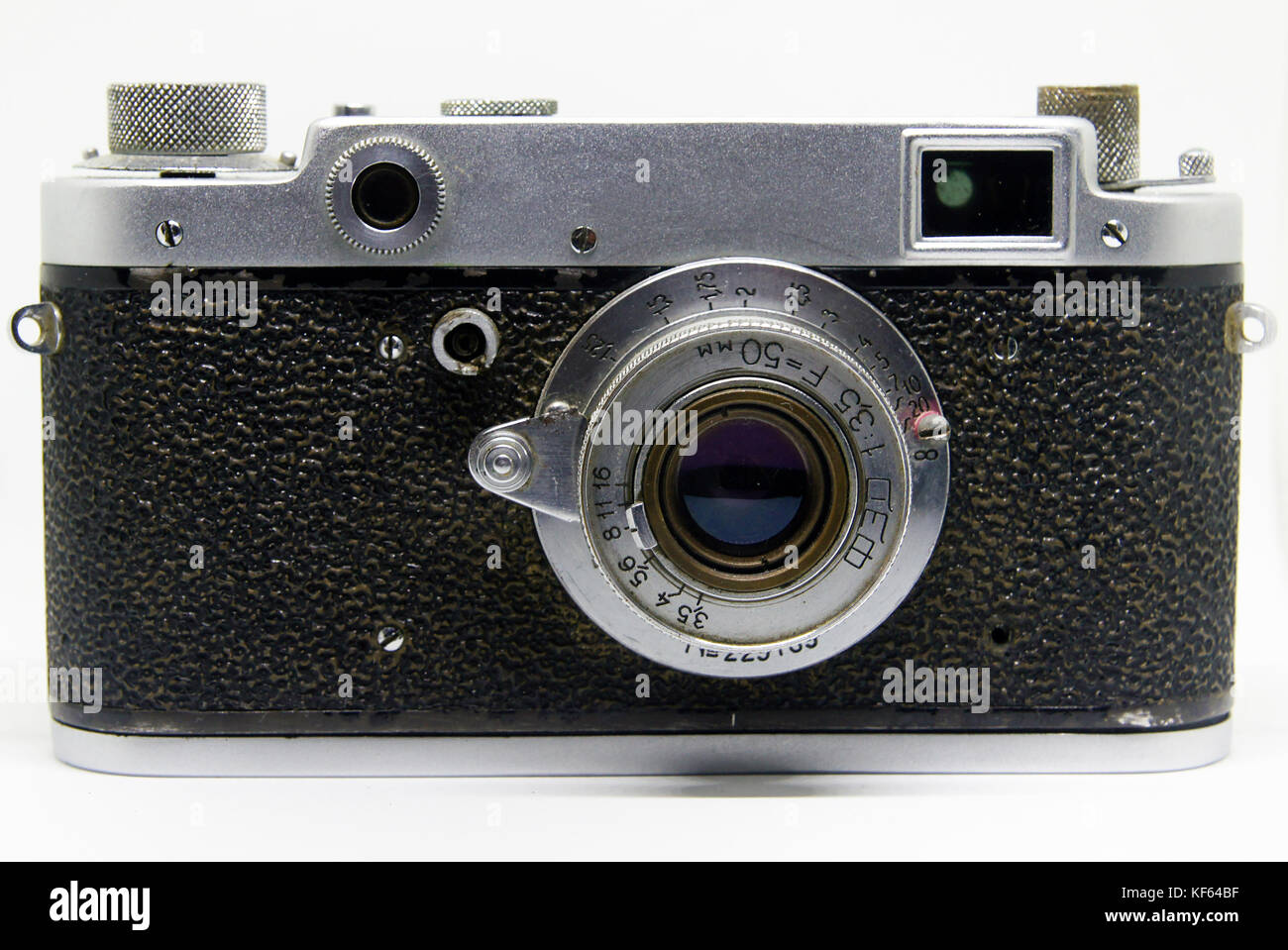 Old vintage camera on white background.isolated Stock Photo - Alamy