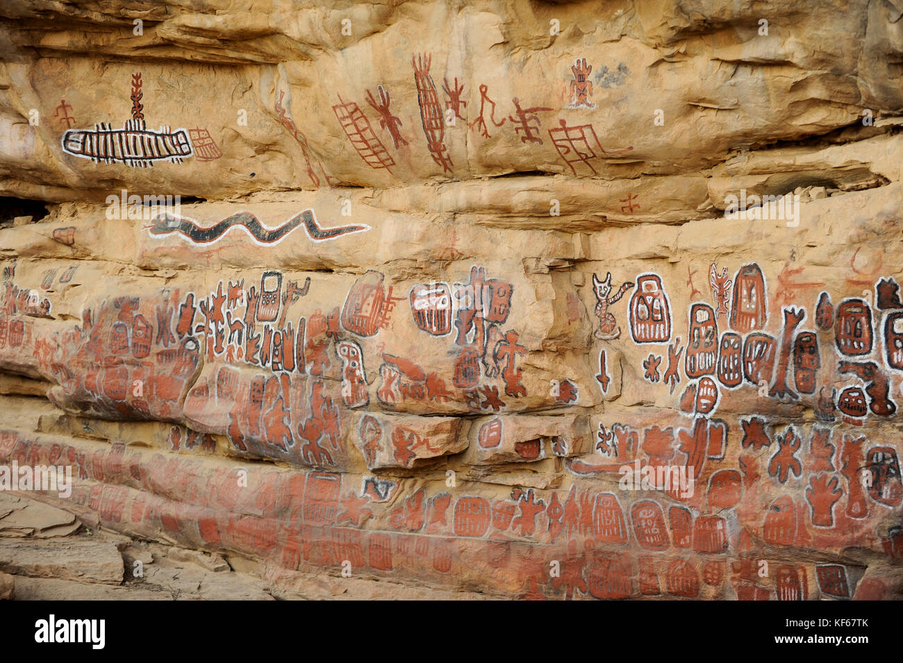 Dogon tribe hi-res stock photography and images - Alamy