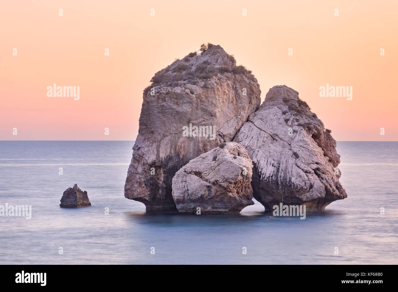 Petra tou Romiou, Aphrodite's Rock, Paphos, Cyprus Stock Photo - Alamy