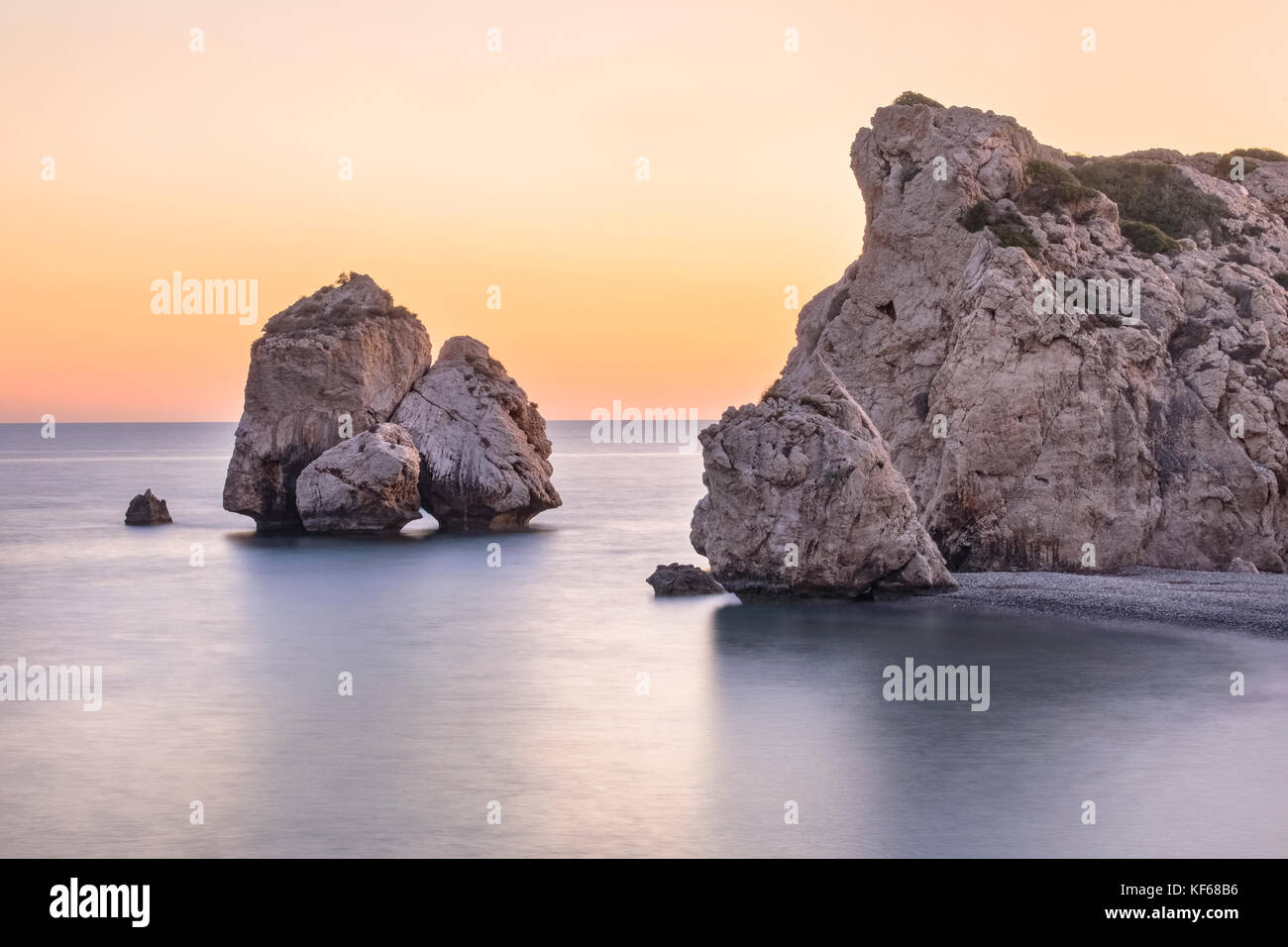 Petra tou Romiou, Aphrodite's Rock, Paphos, Cyprus Stock Photo - Alamy