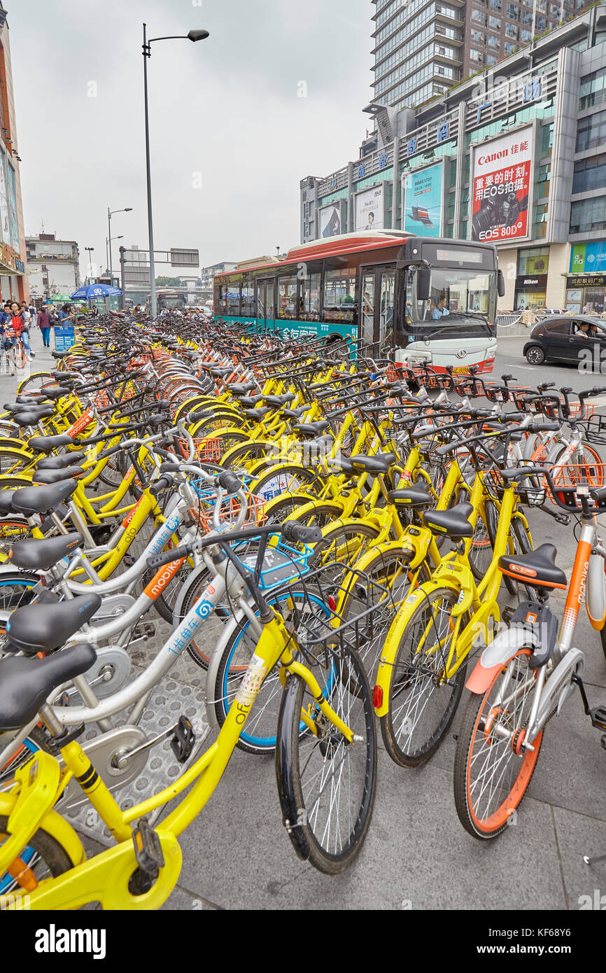 Asia cycle hi-res stock photography and images - Alamy