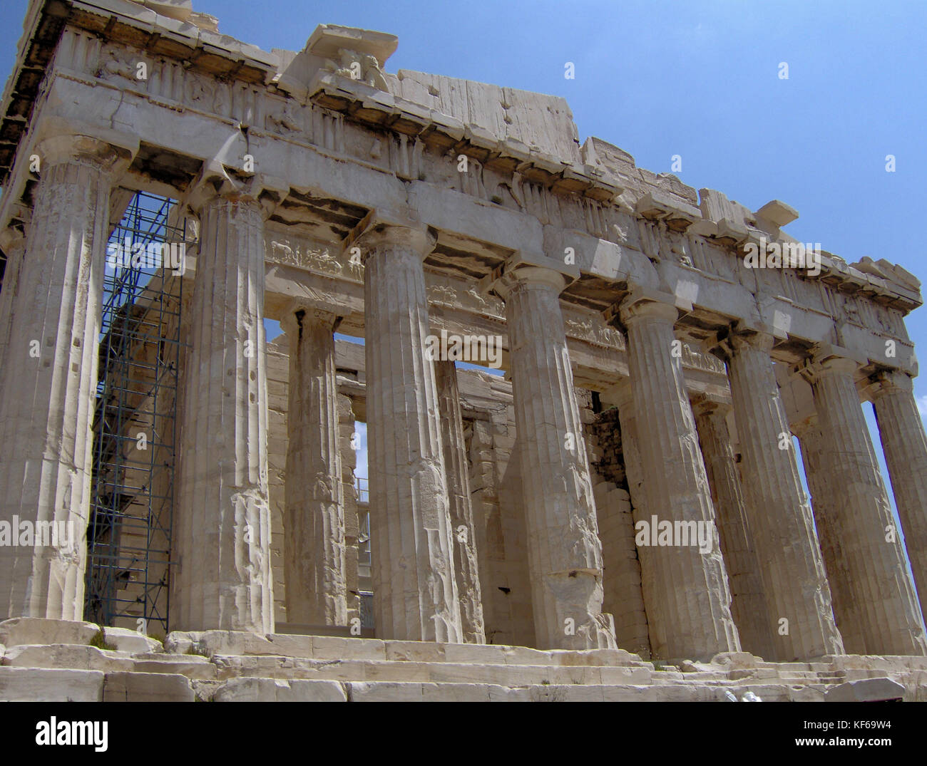 Parthenon no scaffolding hi-res stock photography and images - Alamy