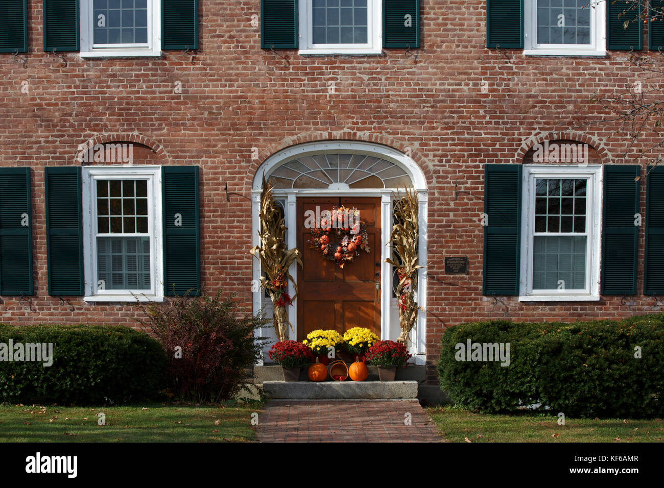 New england architecture hi-res stock photography and images - Alamy