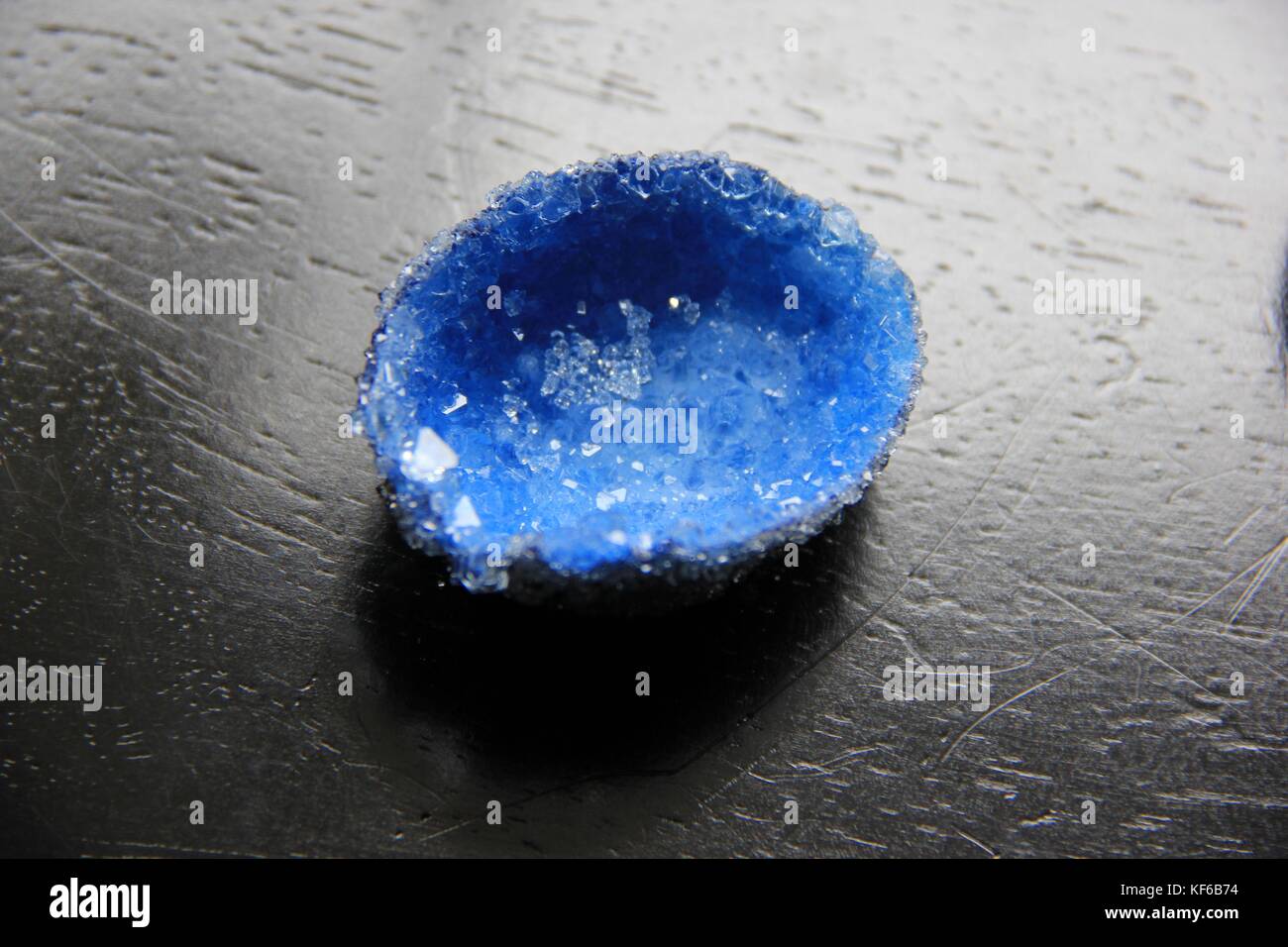 egg geode science experiment Stock Photo - Alamy