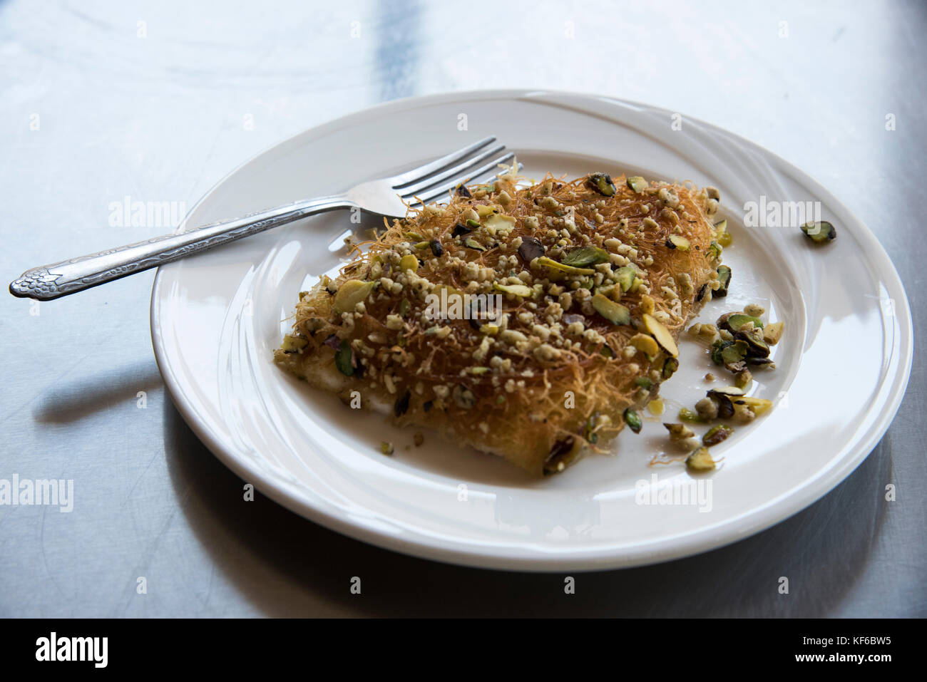 Knafeh jordan hi-res stock photography and images - Alamy
