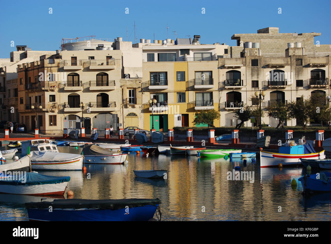 Malta gondolas hi-res stock photography and images - Alamy