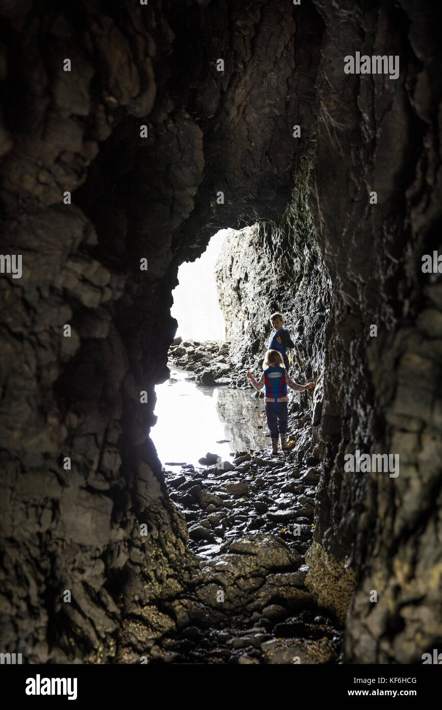 Three brothers cave hi-res stock photography and images - Alamy
