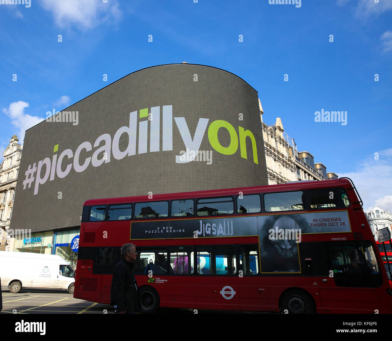 Piccadilly Circus. London, UK. 25th Oct, 2017. New Piccadilly Circus ...