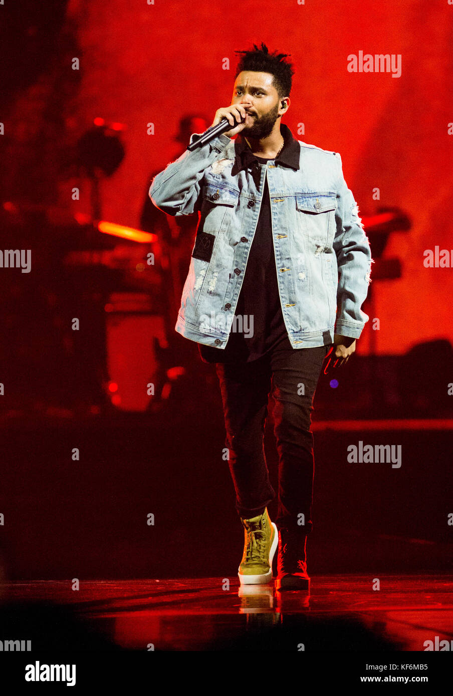 Miami, FL, USA. 24th Oct, 2017. The Weeknd performs during the Starboy ...
