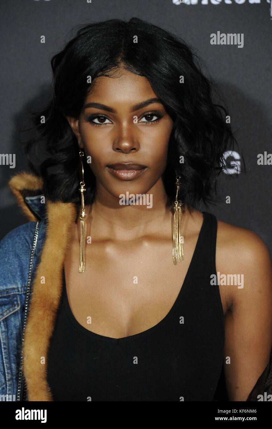 Los Angeles, CA, USA. 25th Oct, 2017. Diamond White at arrivals for ...
