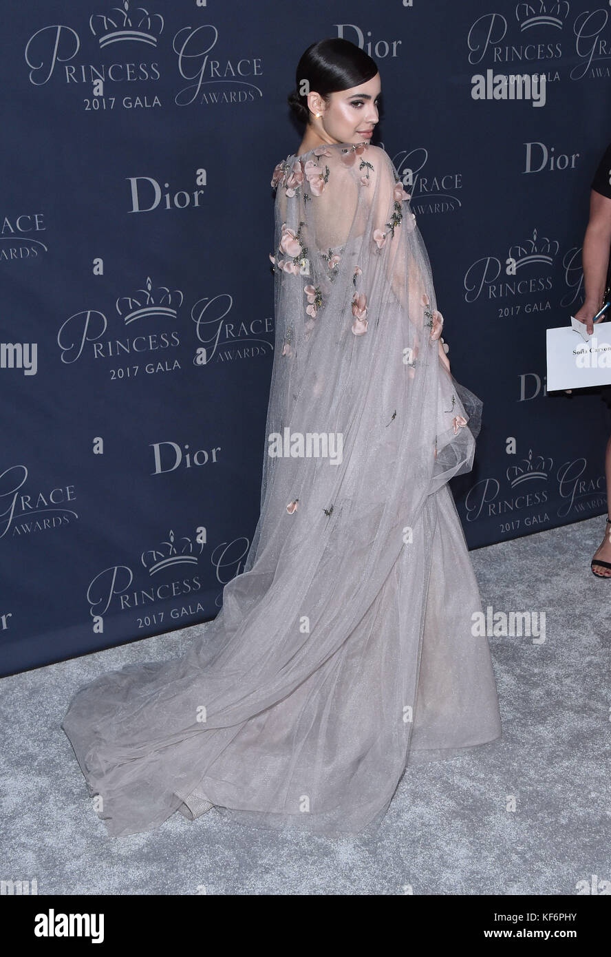 Beverly Hills, California, USA. 25th Oct, 2017. Sofia Carson arrives ...