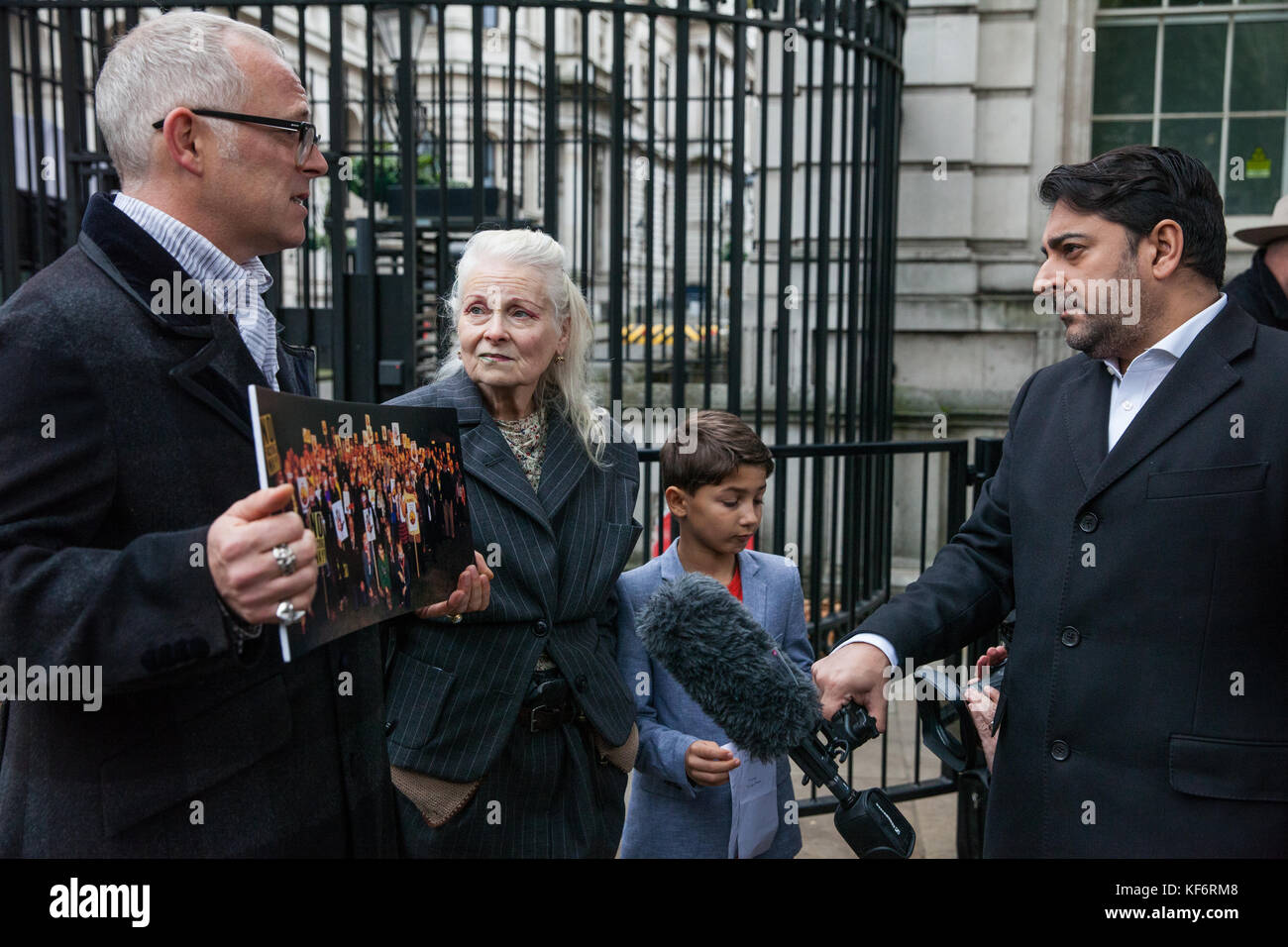 London, UK. 26th Oct, 2017. 9-year-old Oliver Simpson prepares to ...