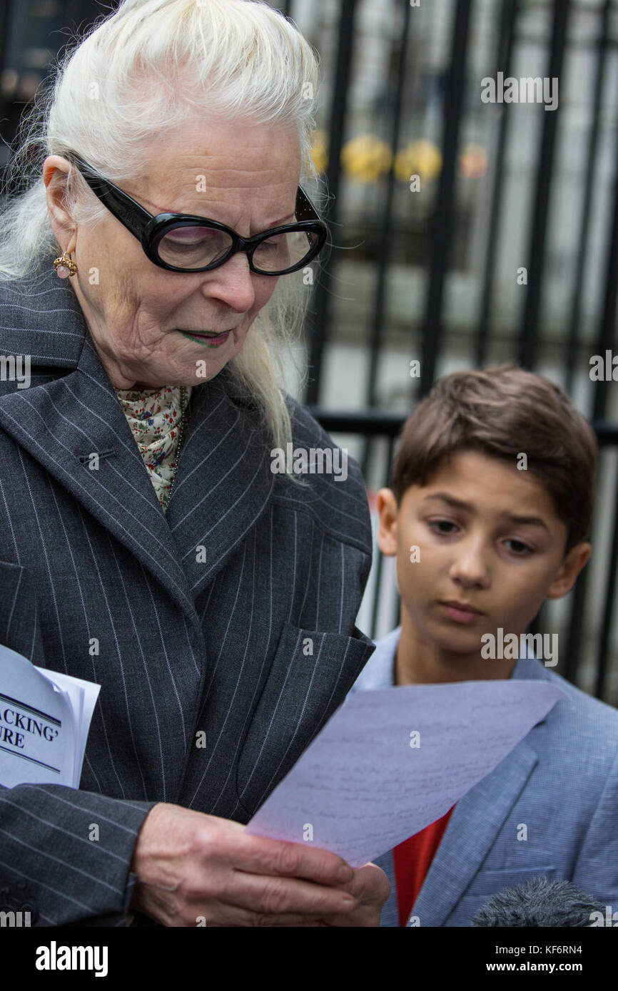 London, UK. 26th Oct, 2017. 9-year-old Oliver Simpson prepares to ...