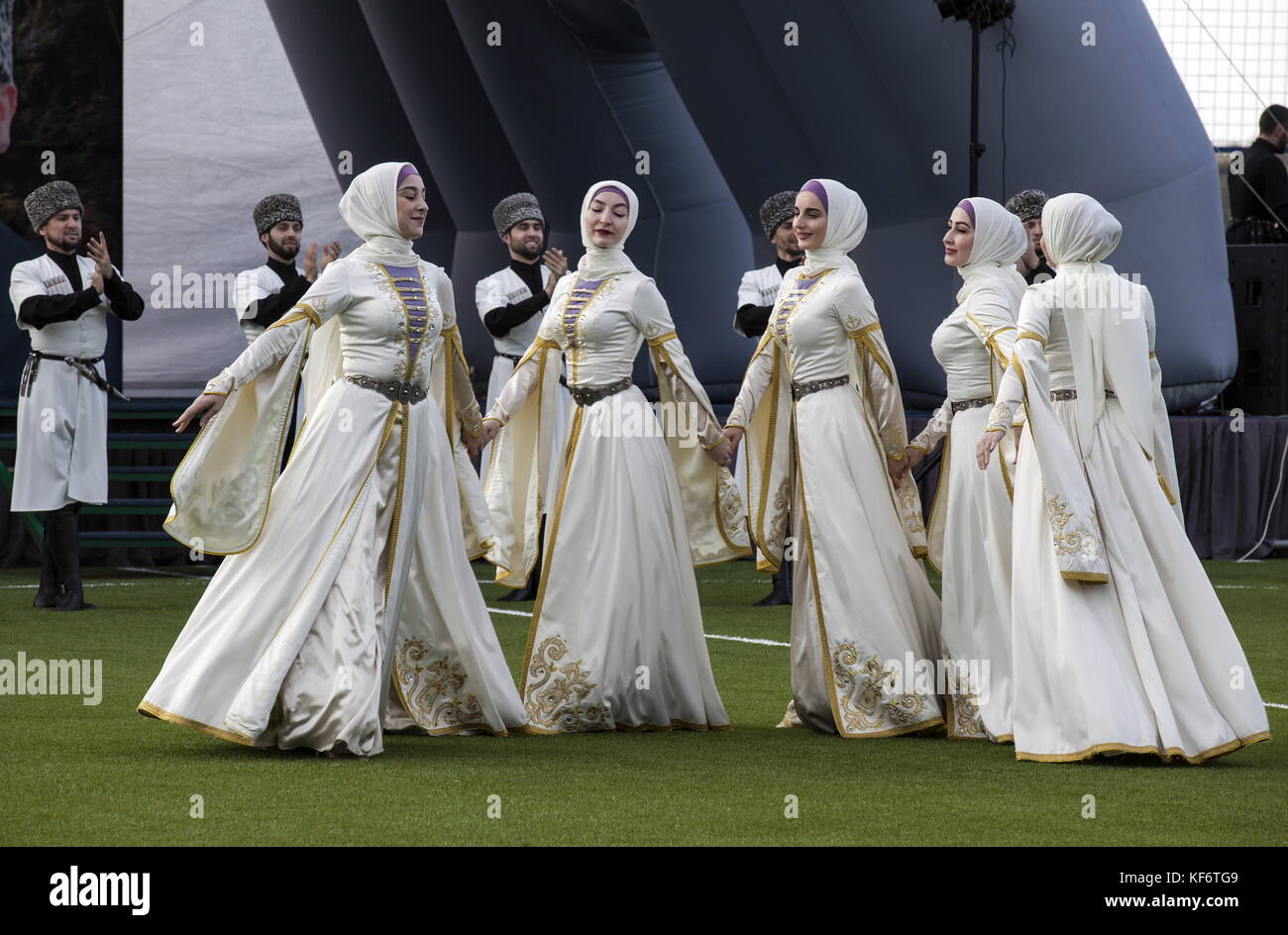 Chechen Women Stock Photos & Chechen Women Stock Images - Alamy
