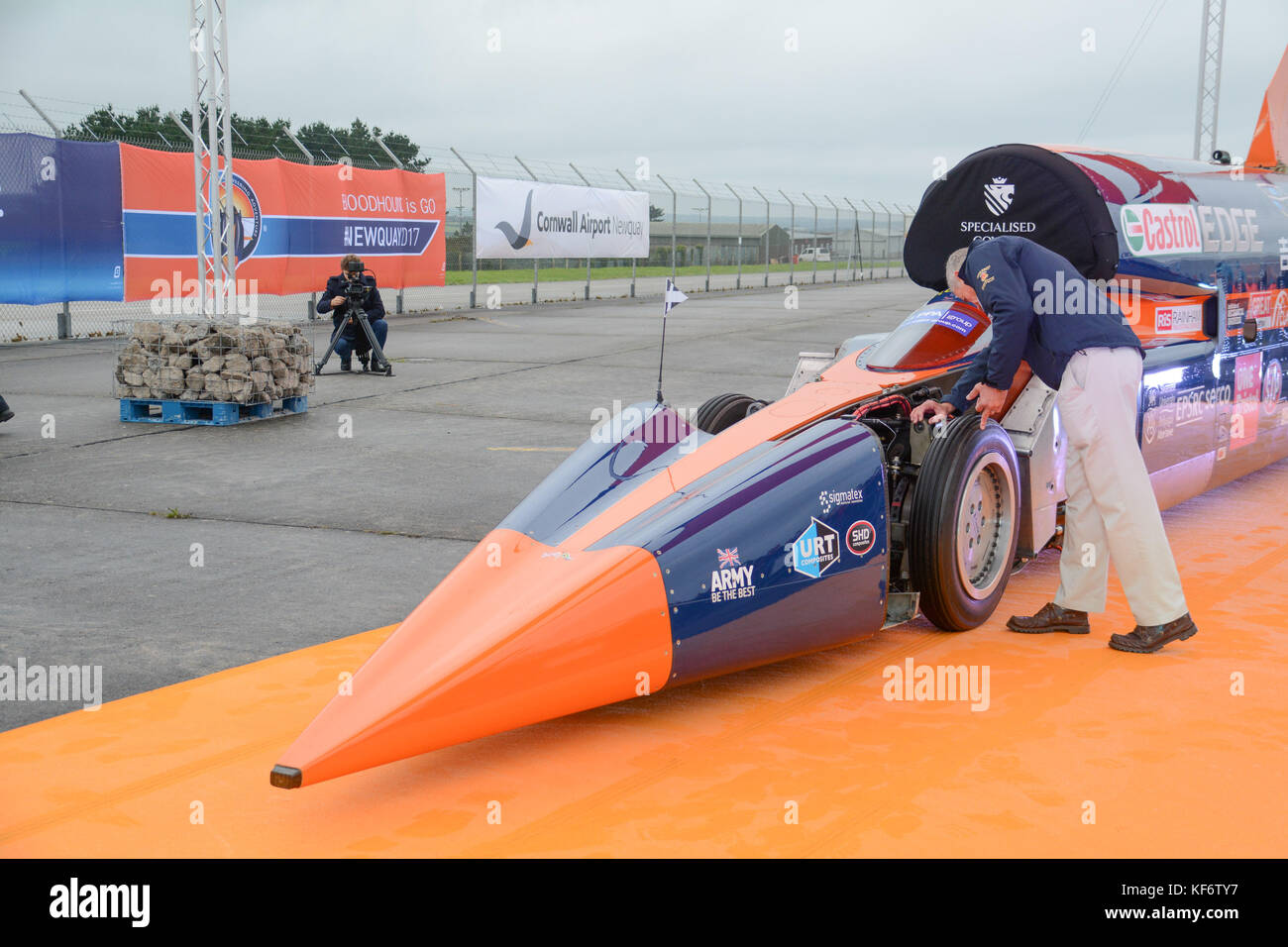 Andy green bloodhound hi-res stock photography and images - Alamy