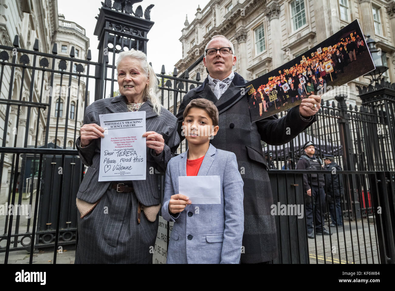 London, UK. 26th Oct, 2017. 9-year old Oliver Simpson with fashion ...