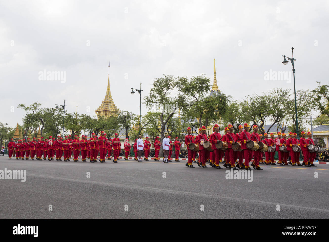 Royal convoy hi-res stock photography and images - Alamy