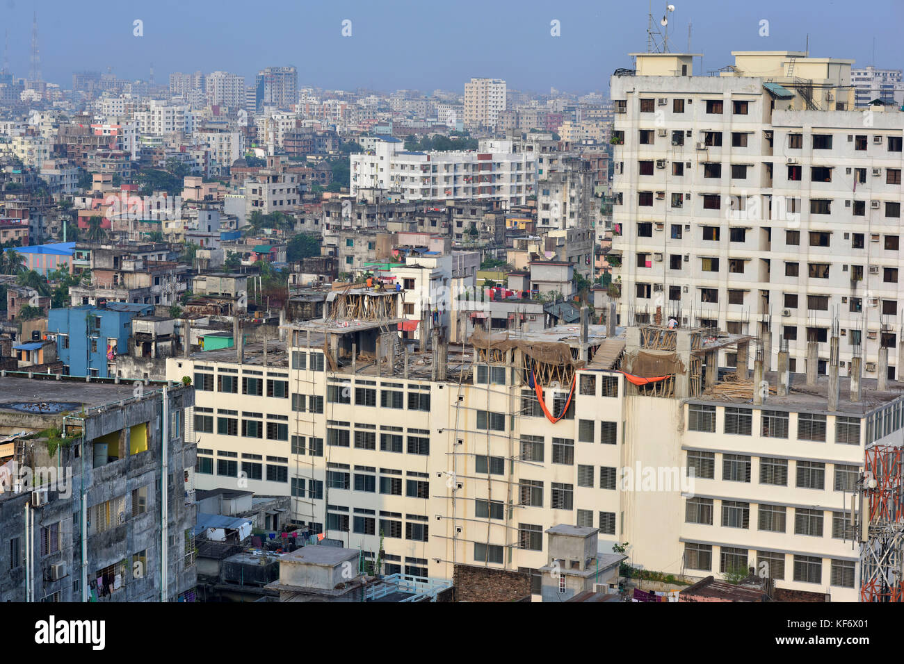 Dhaka, Bangladesh. 26th Oct, 2017. Birdseye view of the Dhaka ...