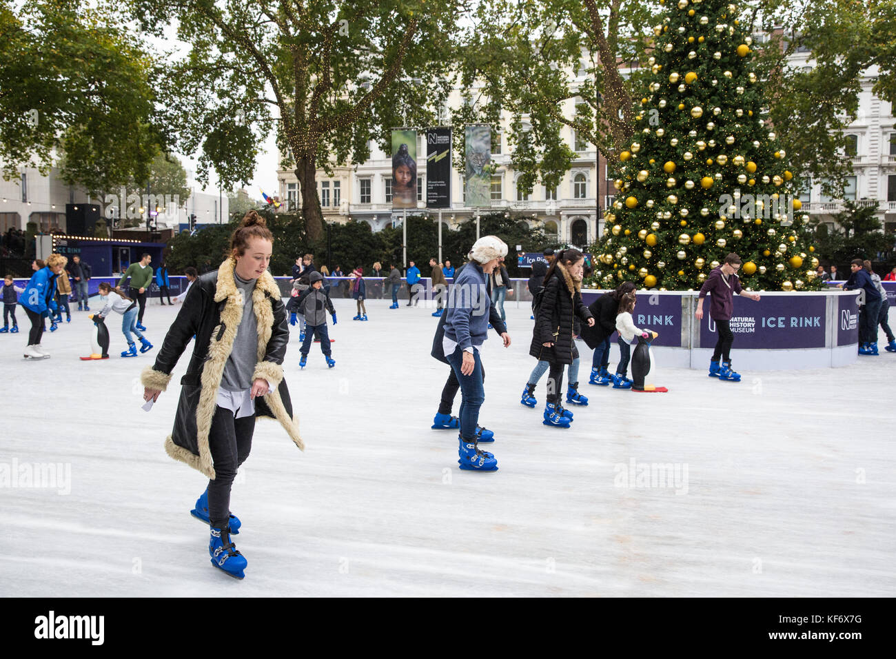 Victorian ice skates hi-res stock photography and images - Alamy