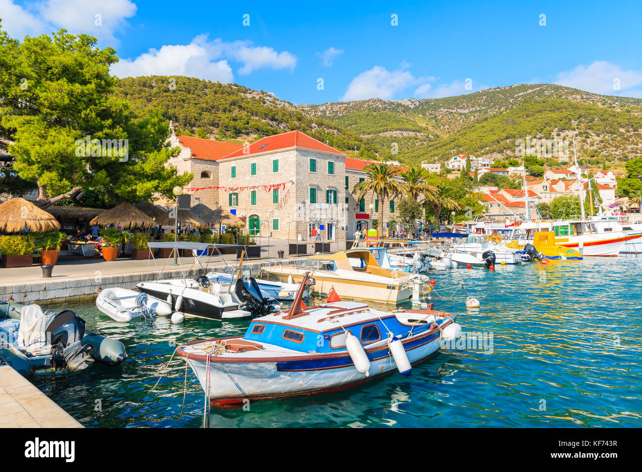 Croatian island of bol hi-res stock photography and images - Alamy