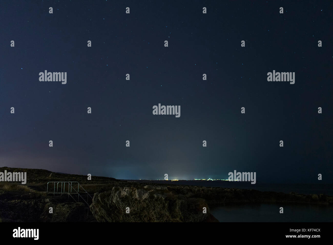 Night sky over Malta's sister island, Gozo Stock Photo - Alamy