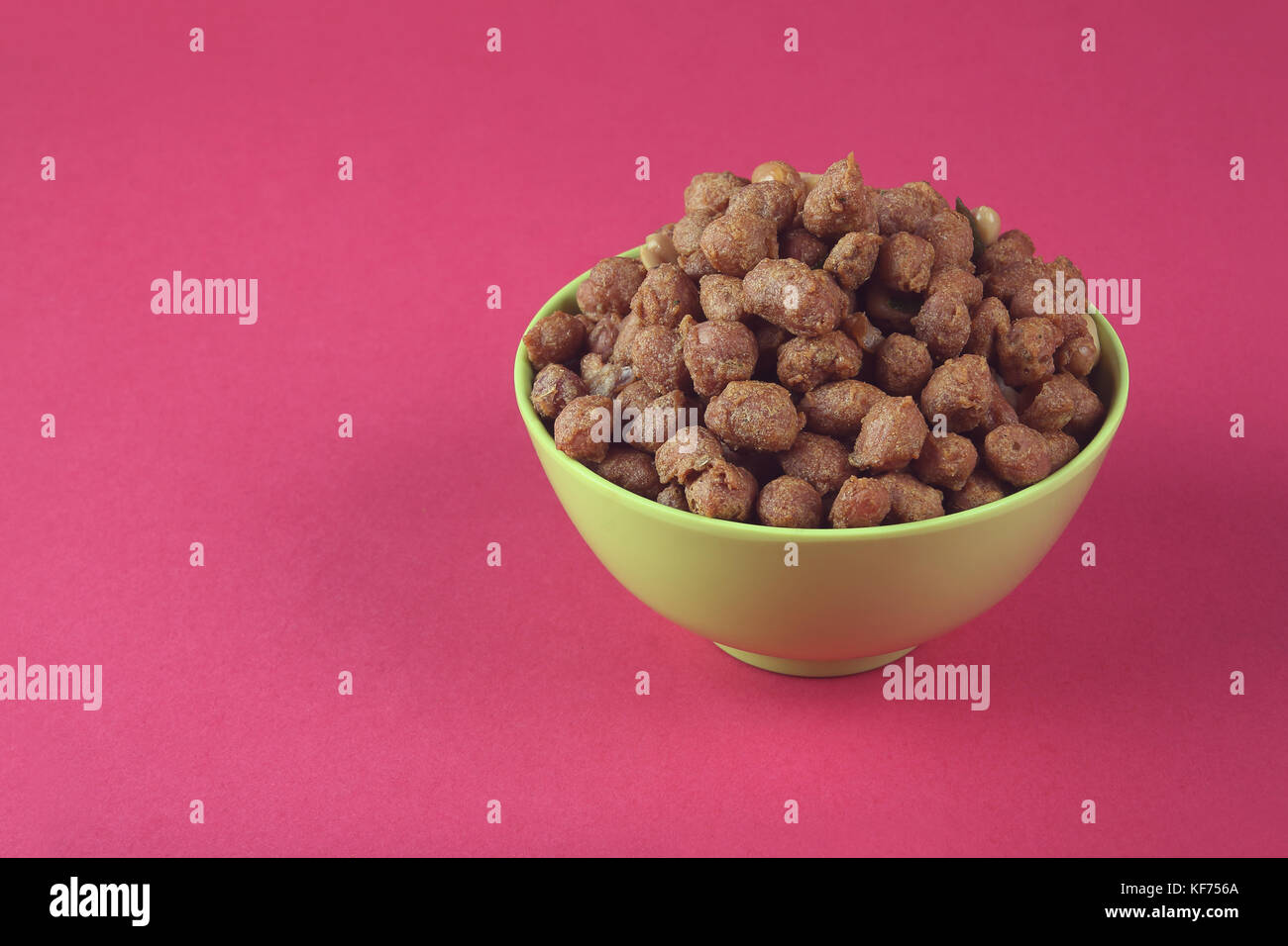 Indian peanut hi-res stock photography and images - Alamy