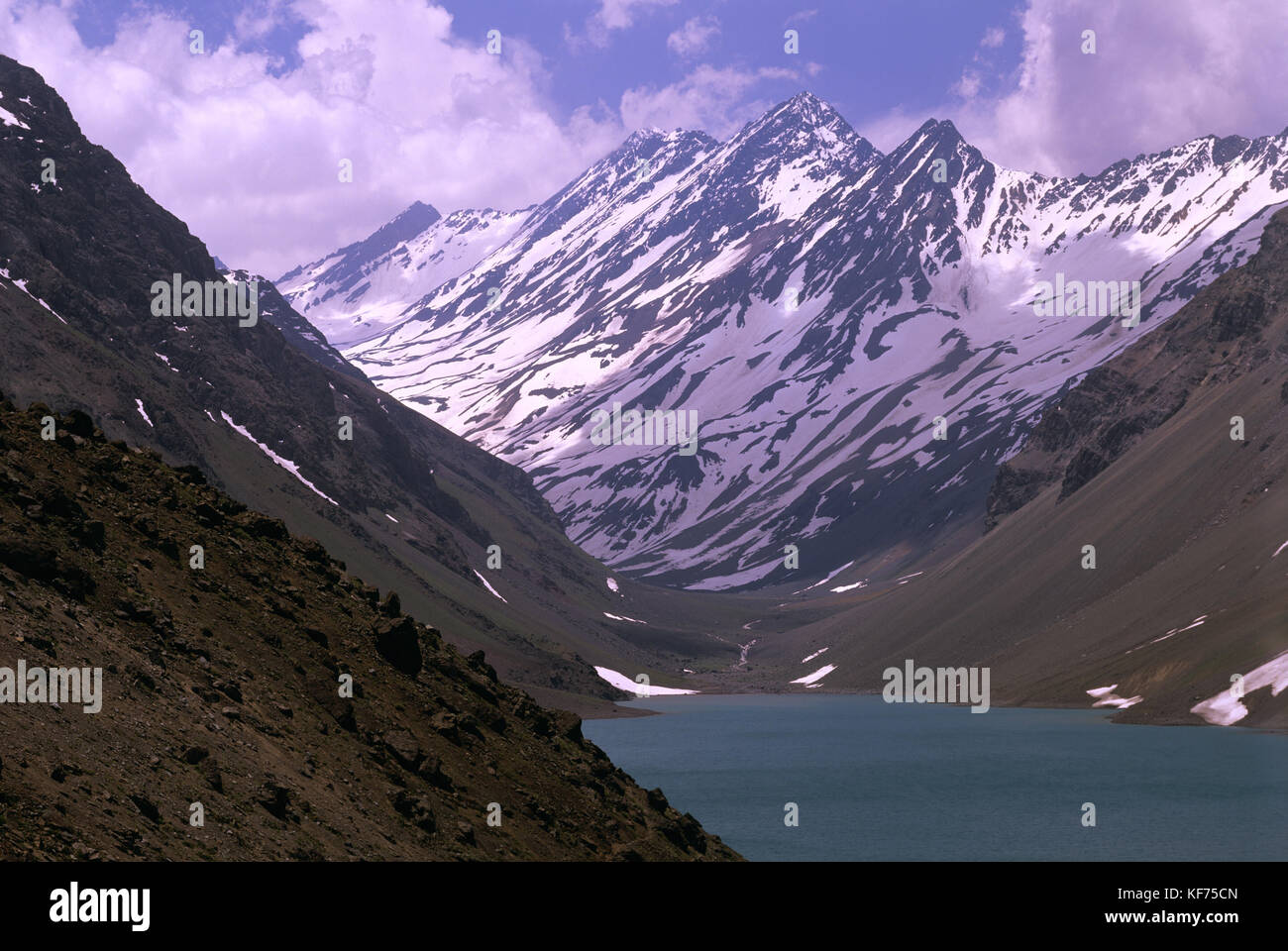 Laguna del inca chile hi-res stock photography and images - Alamy