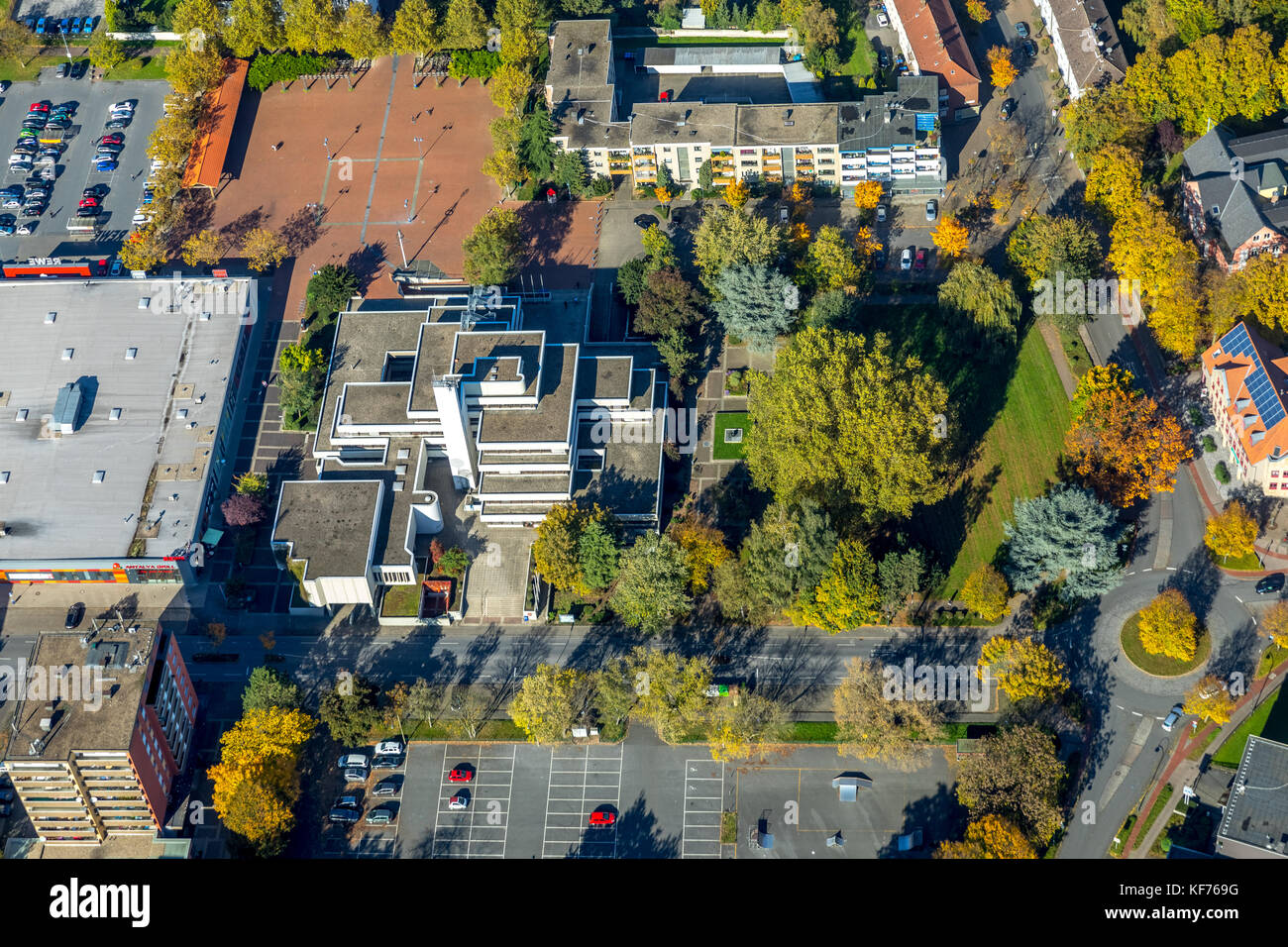 Europe city hall map hi-res stock photography and images - Alamy