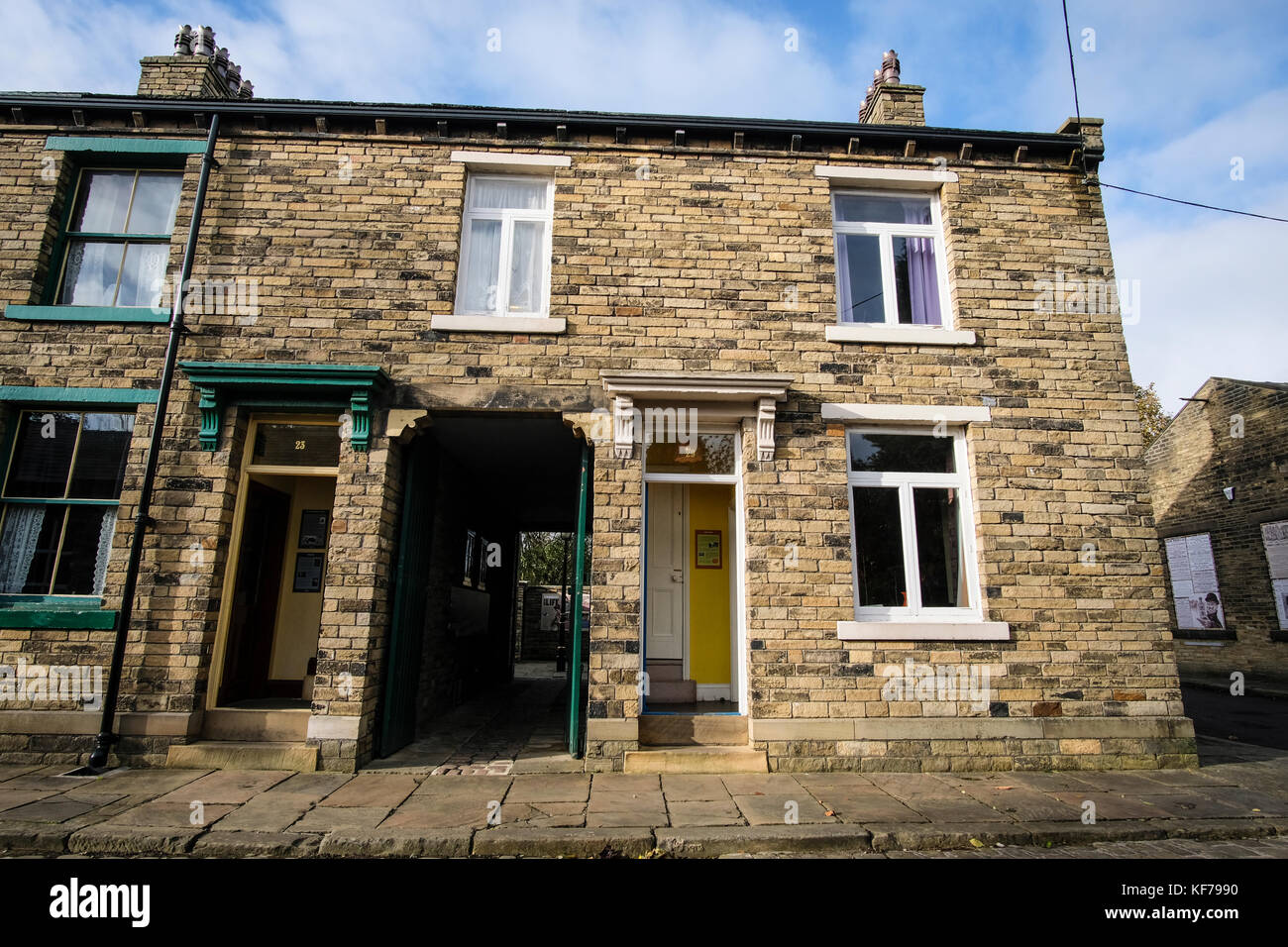 Terraced Houses at Bradford Industrial Museum, West Yorkshire, England ...