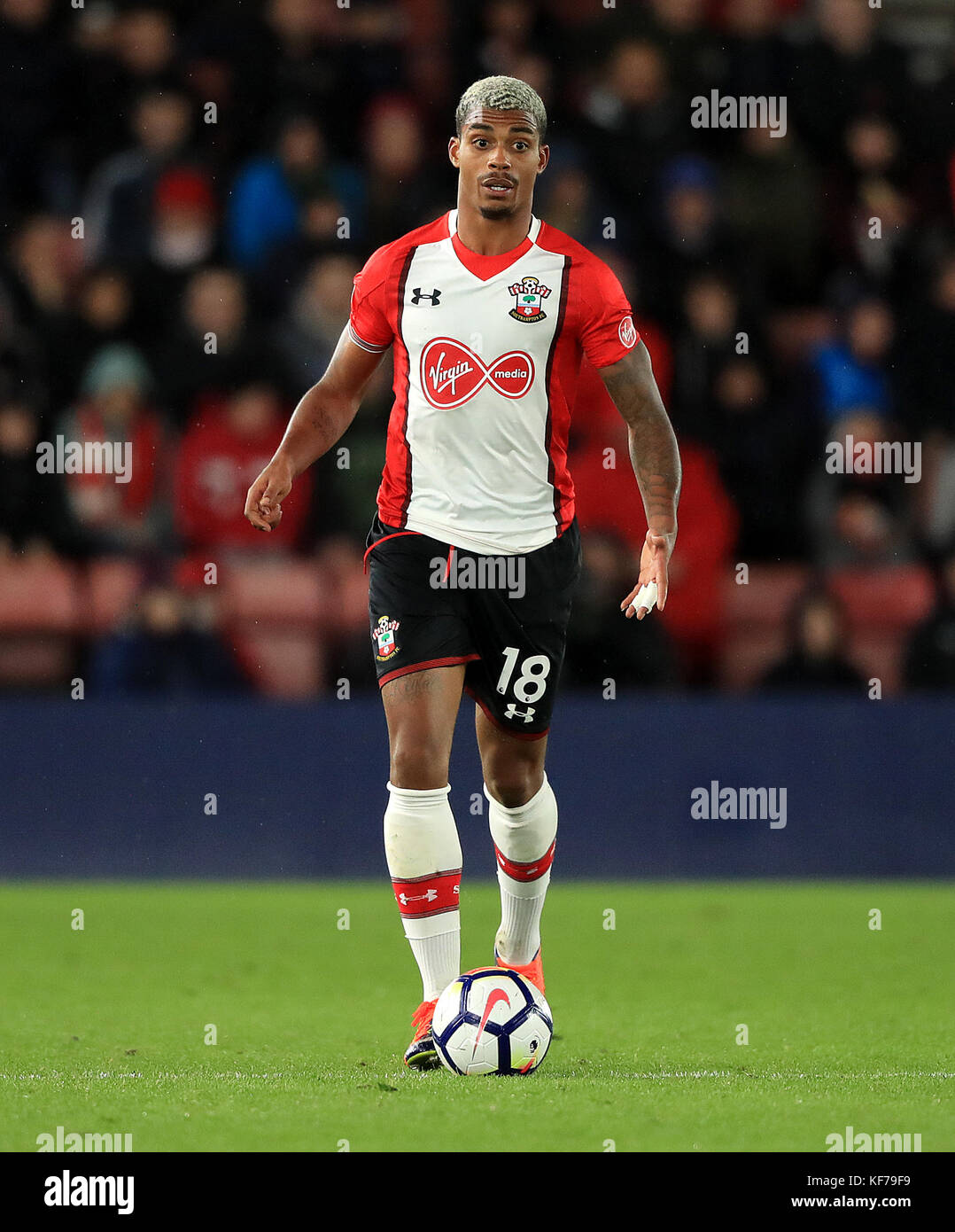 Mario Lemina, Southampton Stock Photo - Alamy