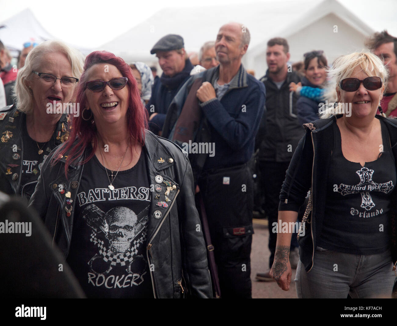 Female rocker hi-res stock photography and images - Alamy