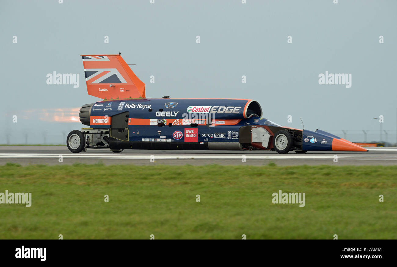 The Bloodhound 1,000mph supersonic Racing car during its first public ...
