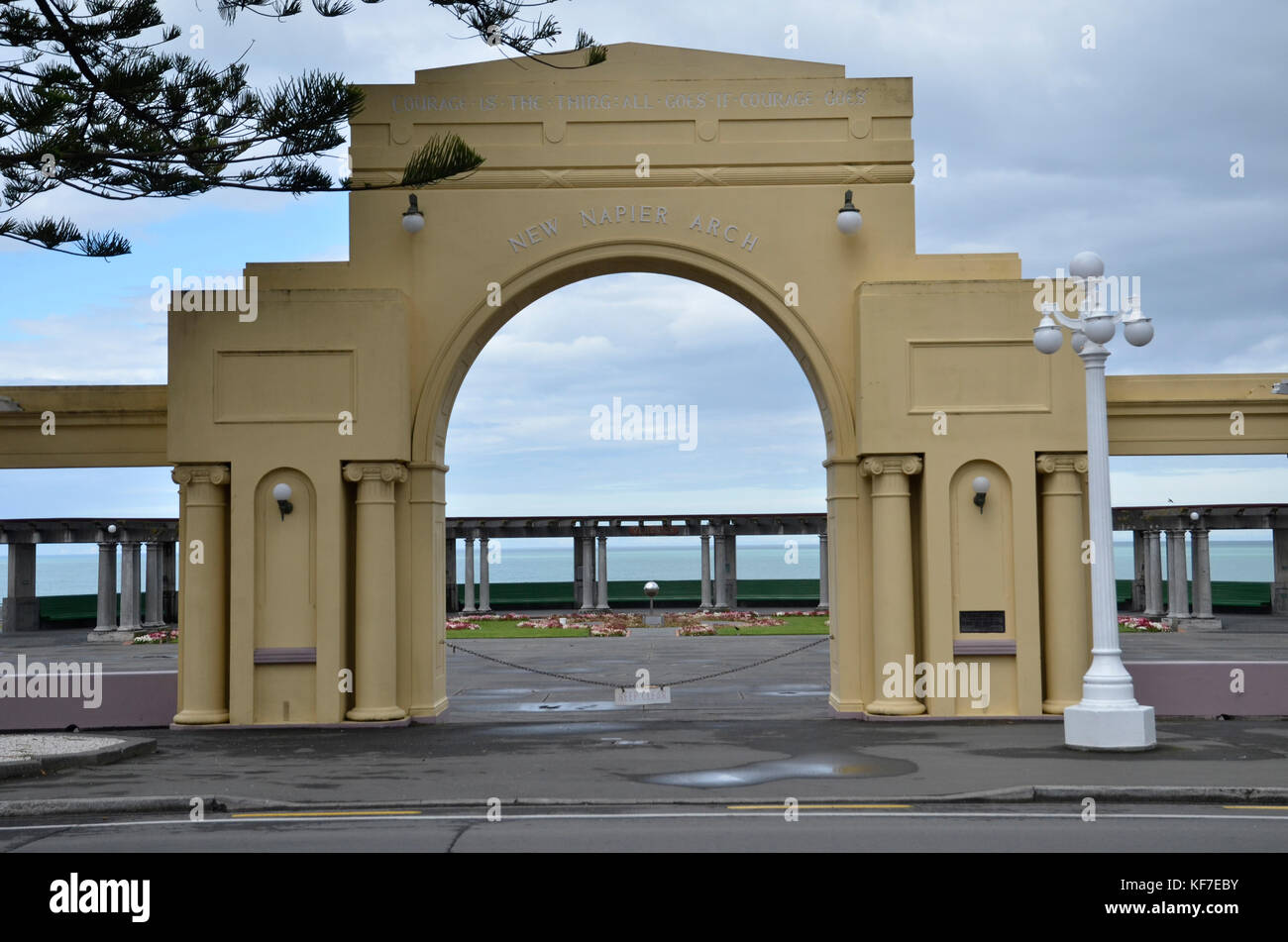 New Napier Arch and Veronica Sunbay, an Art Deco style installation in ...