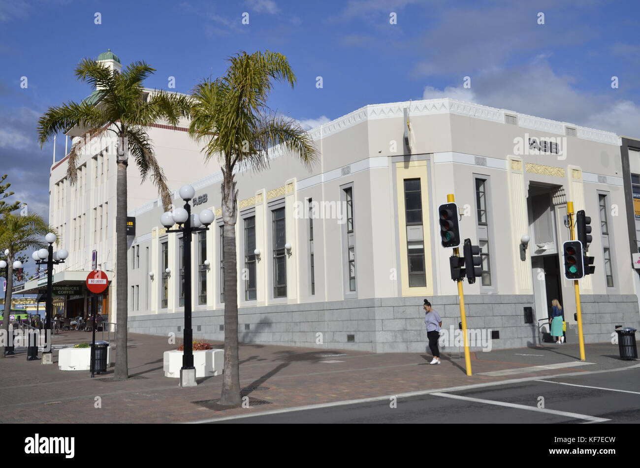 Auckland Savings Bank, an Art Deco style building in Napier, New ...