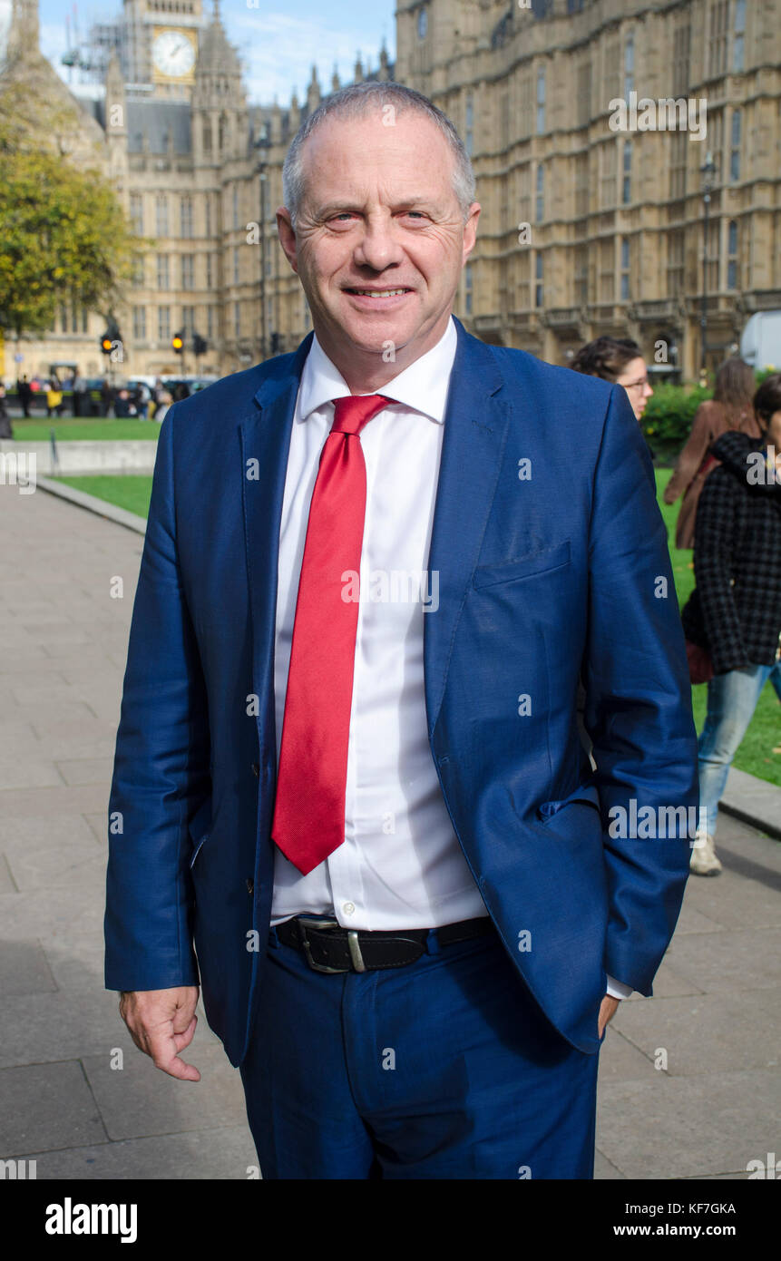 Bassetlaw High Resolution Stock Photography and Images - Alamy