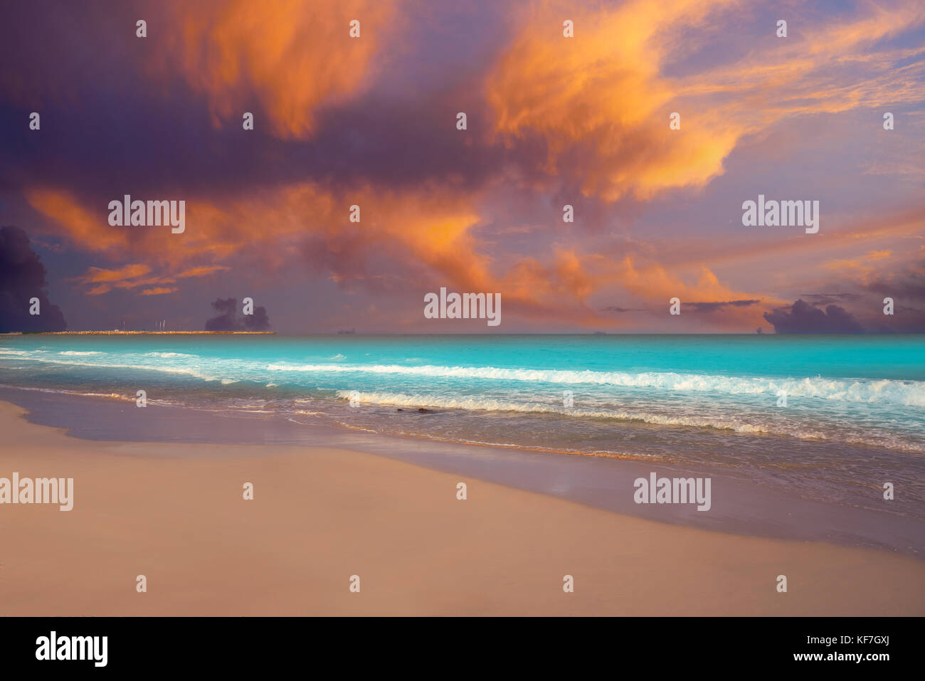 Caribbean sunset beach in Riviera Maya of Mayan Mexico Stock Photo - Alamy